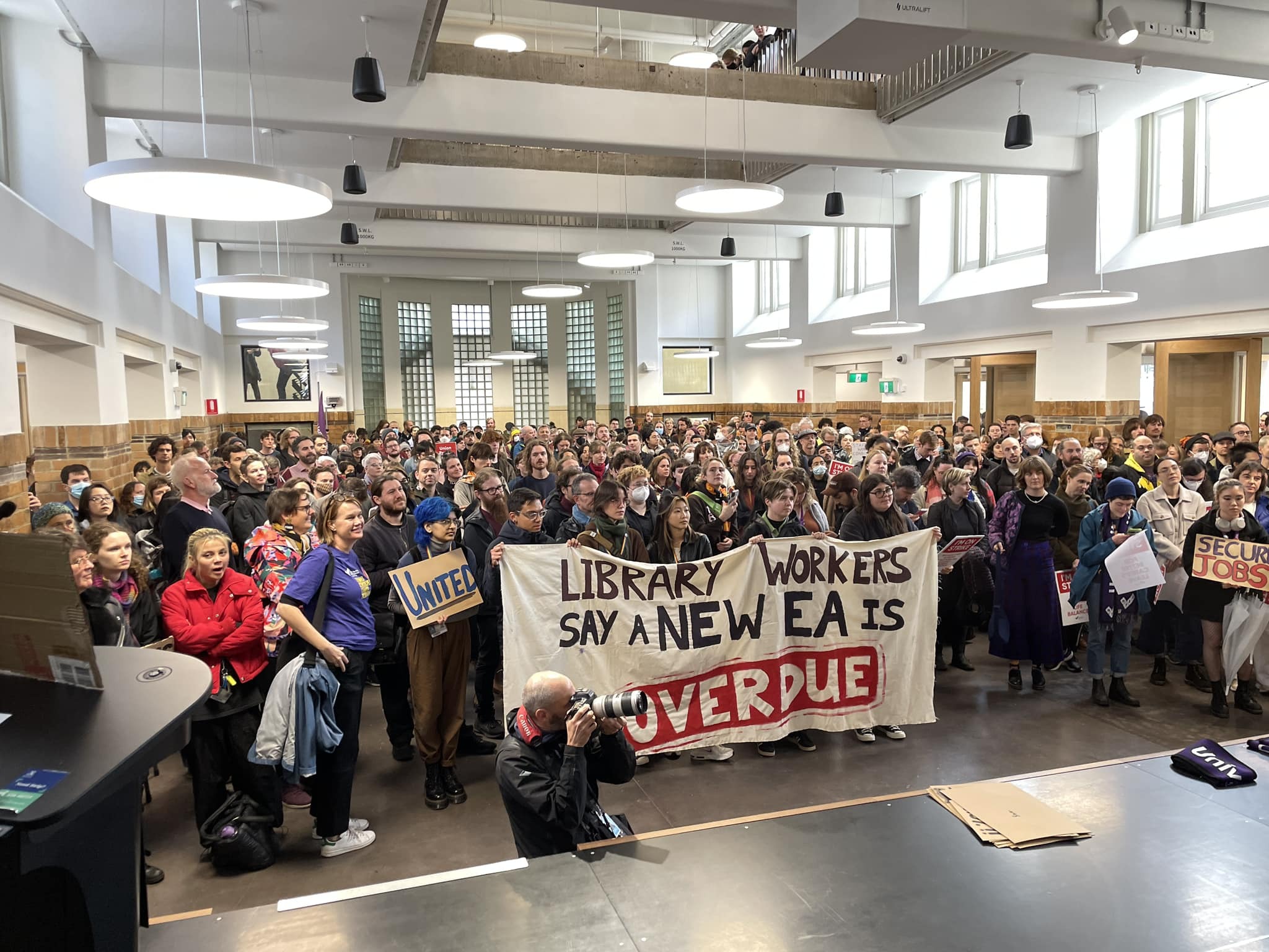 UniMelb staff start campaign with a strike | Red Flag