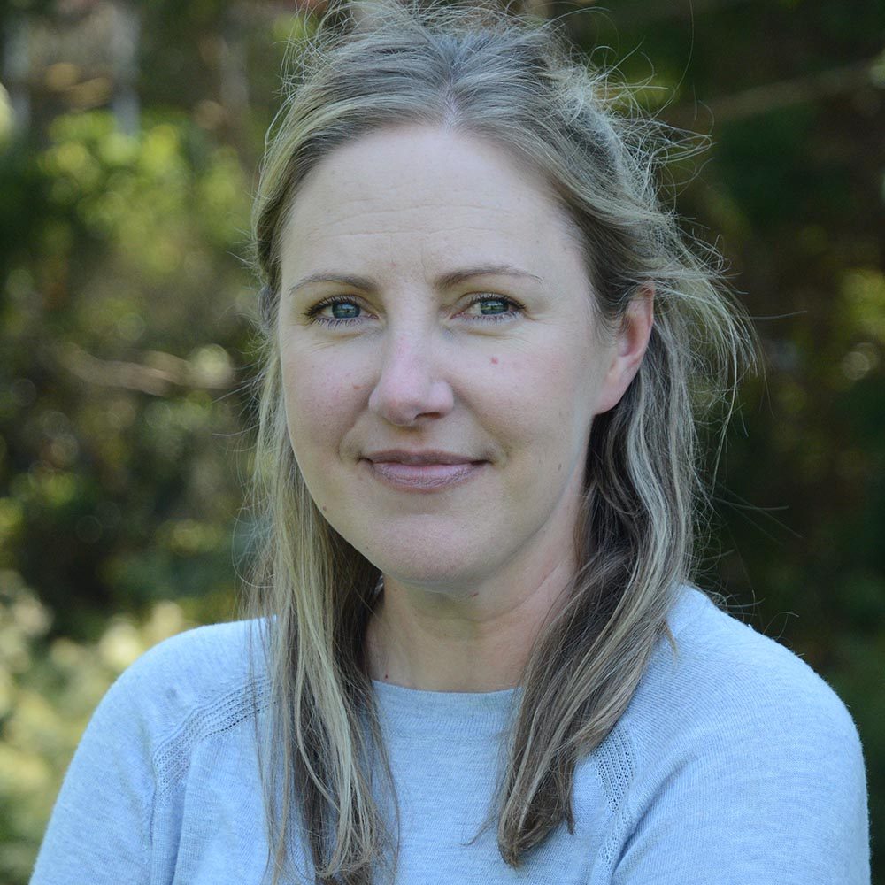 Louise O'Shea | Red Flag