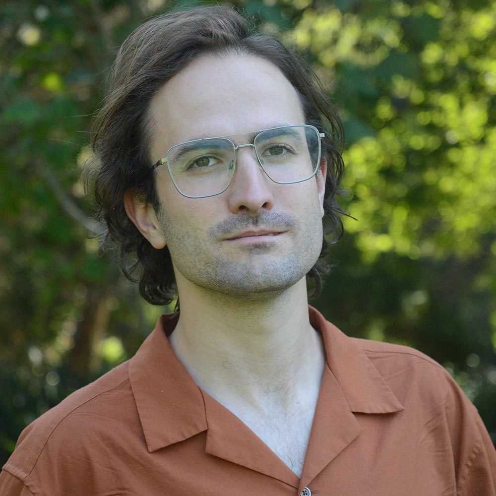 Tom Gilchrist | Red Flag